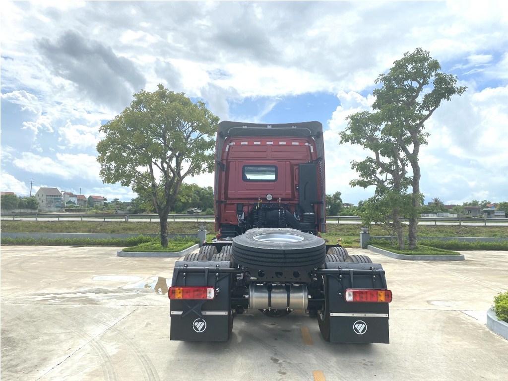 Thaco Foton Auman FV400 - Xe đầu kéo 39 tấn 400ps giá 1.285.000.000 VNĐ